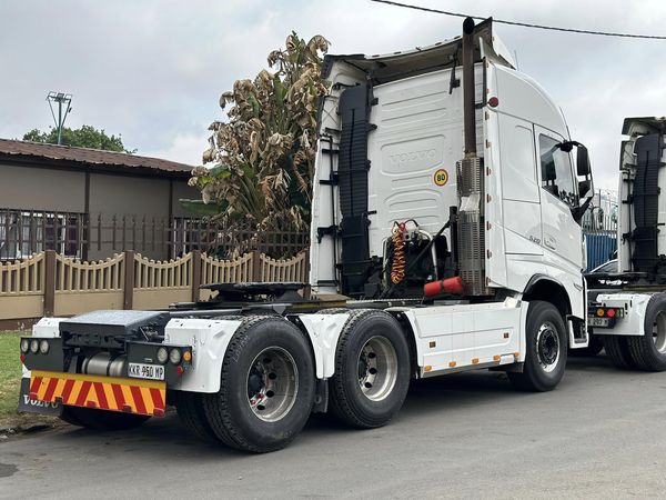 2021 VOLVO 520 GLOBETROTTER | Republic Bus & Truck | TATA Brakpan